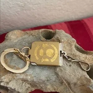 Vintage Yellowstone Park | Accessories | 5vintage Yellowstone Souvenir ...